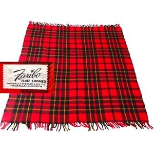 Vintage | Bedding | Vintage Faribo Fluffloomed Wool Throw Blanket ...